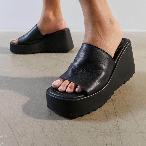 Steve Madden | Shoes | Steve Madded Pepe 3 Black Genuine Leather Slip ...